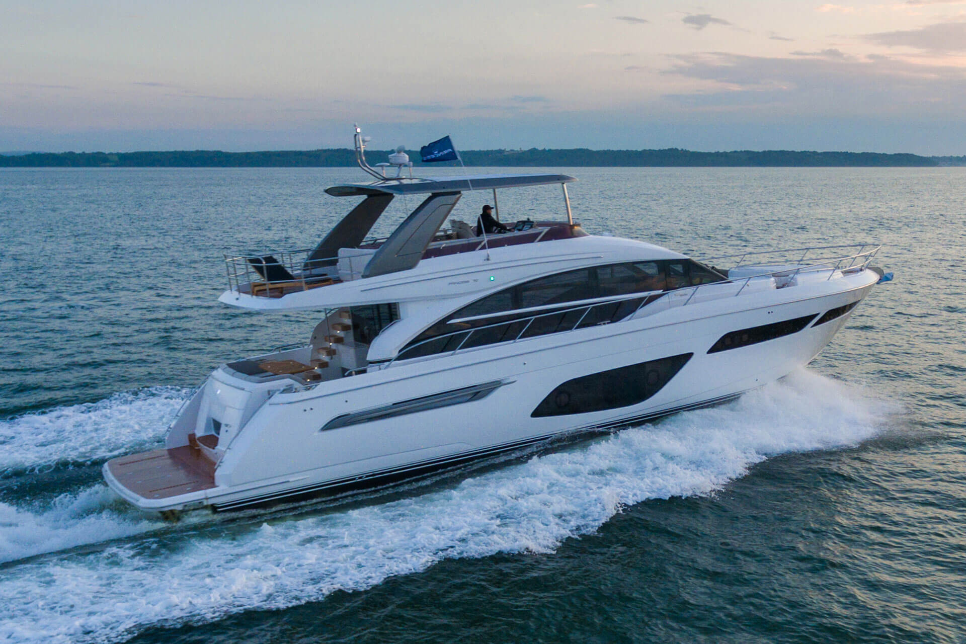 TIDIGARE BÅTMODELLER | Princess Yachts Sweden Norway Denmark